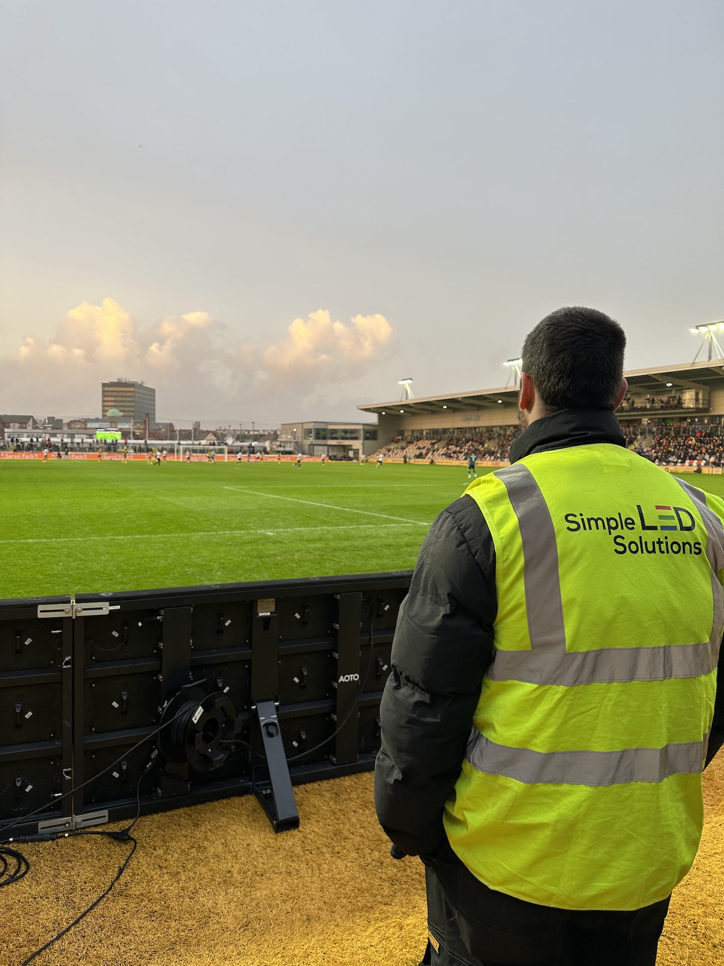 Simple LED Solutions | LED & Event Staffing Services